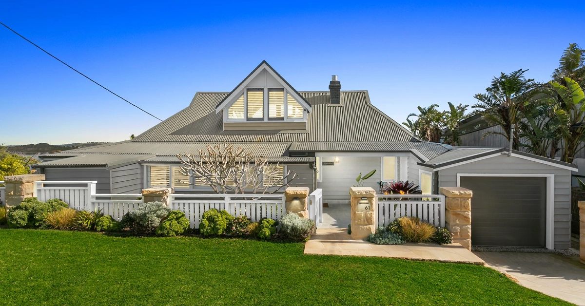 Legendary Mona Vale Beach House with Unbeatable Views Hits the Market ...
